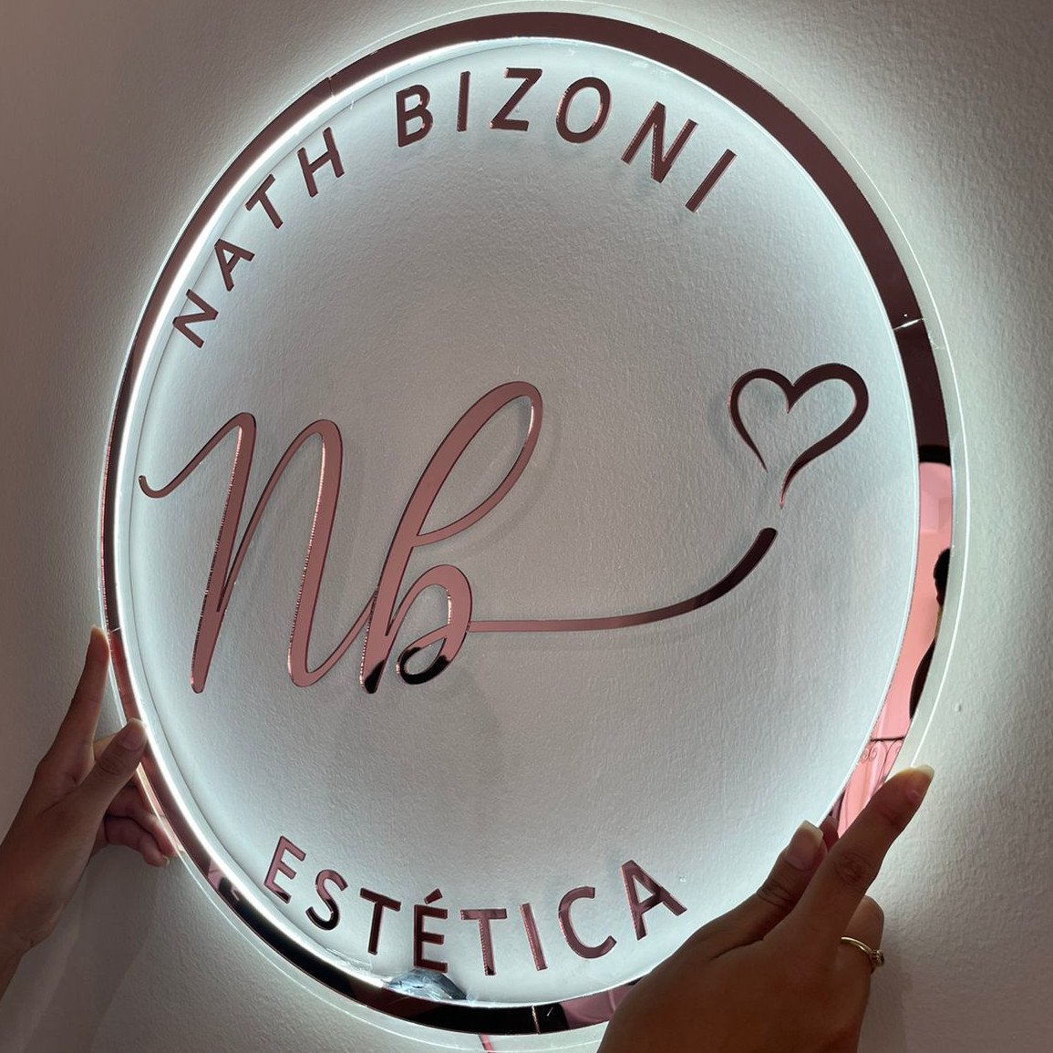 Placa Neon Led 50x50cm em Acrílico - Letreiro Personalizado - Compre ...